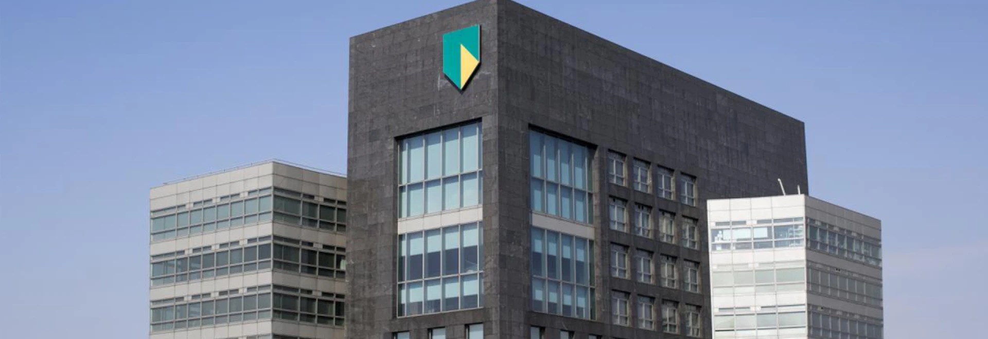 Nieuwe ‘change-ready’ ICT- infrastructuur ABN AMRO Hypotheken Groep ...